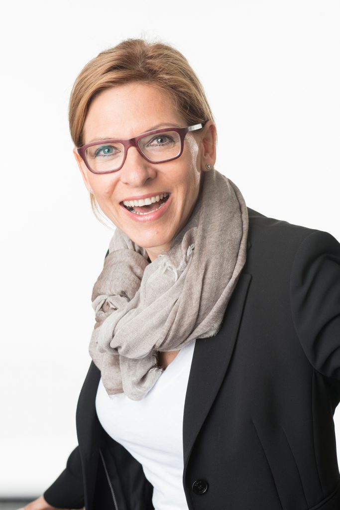 Bücher & Interviews - Angela Dietz - Menschlich erfolgreich